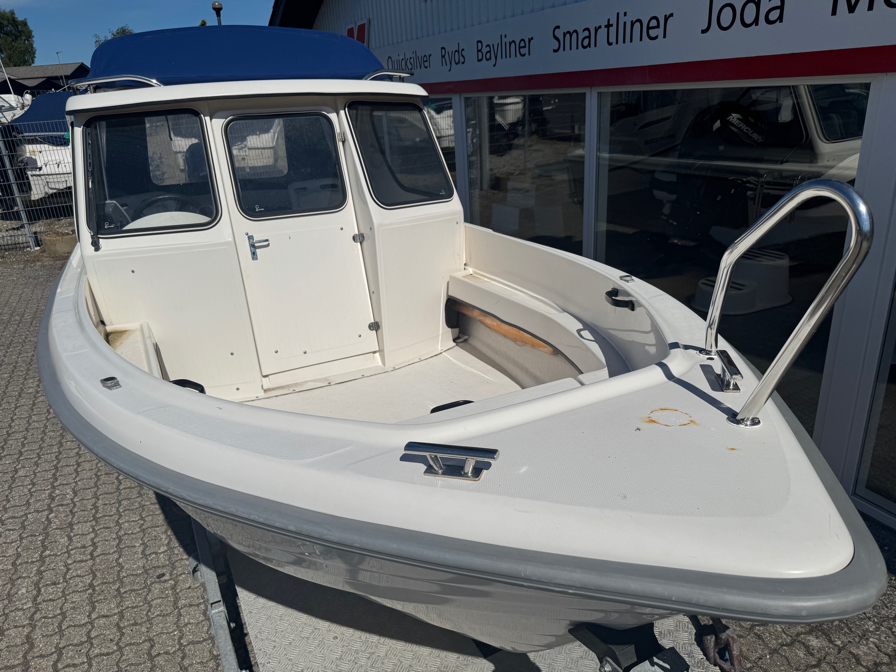 Uttern C56 med 60 hk Mercury-EFI 4 takt. | BØGE's BÅDE